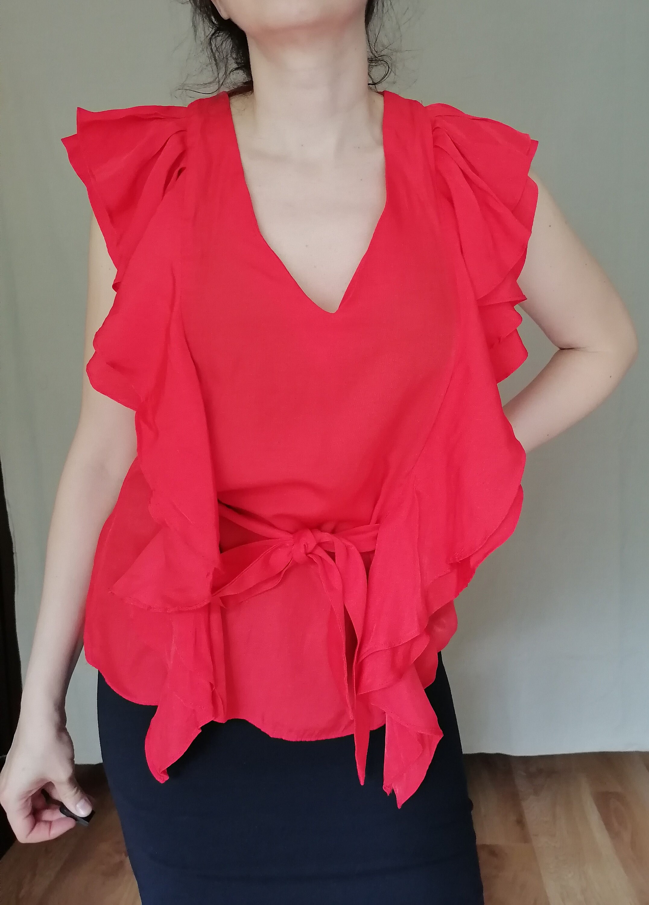 Vintage Red Blouse With Ruffles ,elegant Sleeveless Top With Belt ...