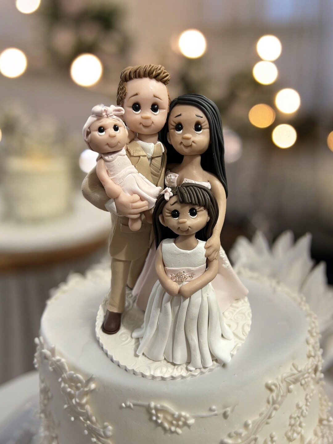 Custom Family Cake Topper DEPOSIT ONLY - Etsy