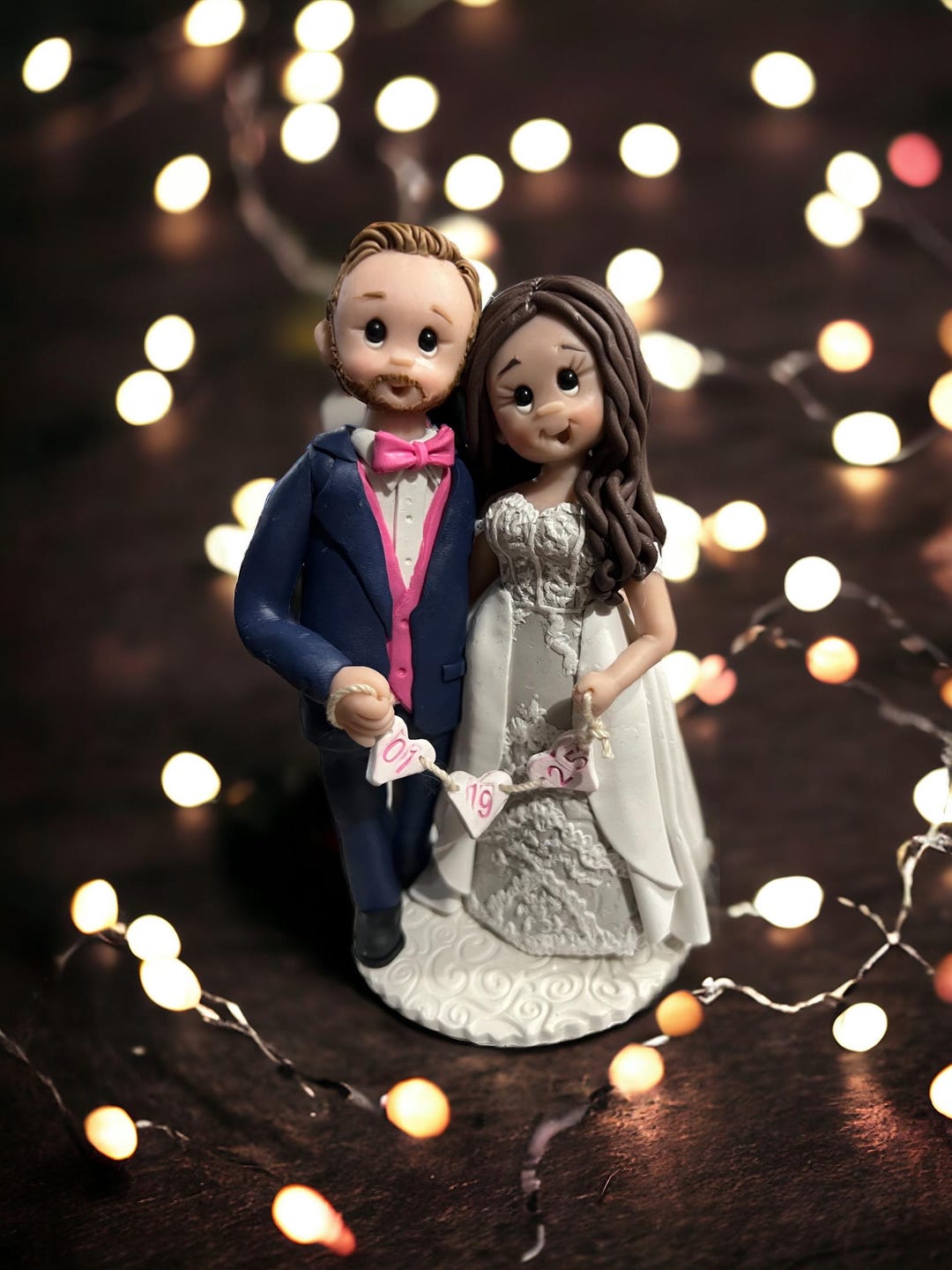 Custom Bride and Groom Wedding Cake Topper: Personalized Keepsake - Etsy