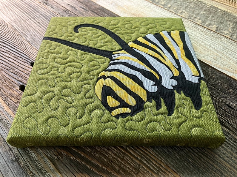 Monarch Butterfly CATERPILLAR Wall Art Quilt Canvas INSECT Bug Decor ...