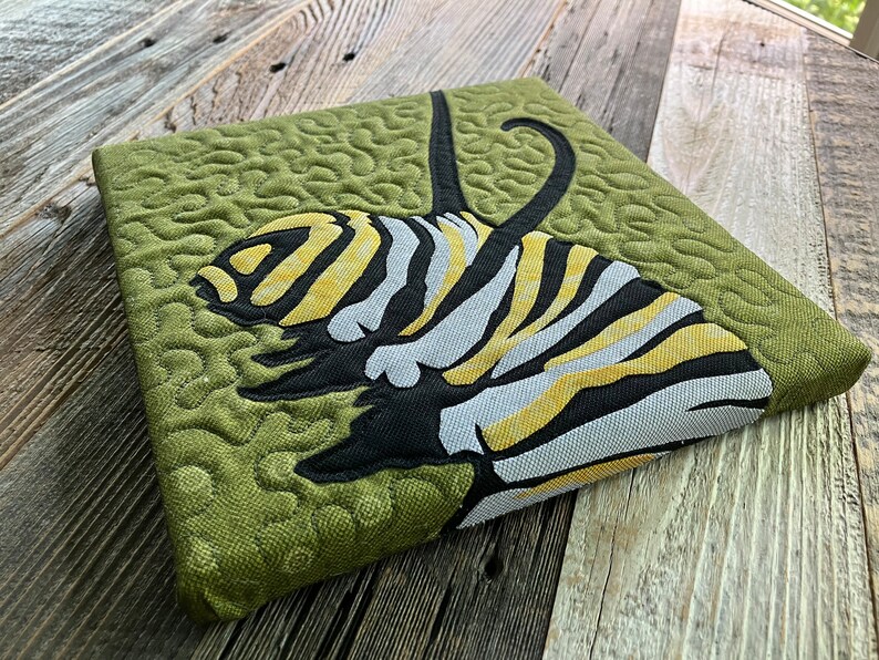 Monarch Butterfly CATERPILLAR Wall Art Quilt Canvas INSECT Bug Decor ...