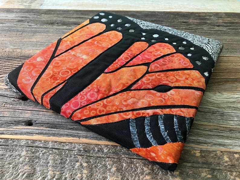 Monarch Butterfly Wall Art Quilt Canvas INSECT Bug Decor Modern Collage ...