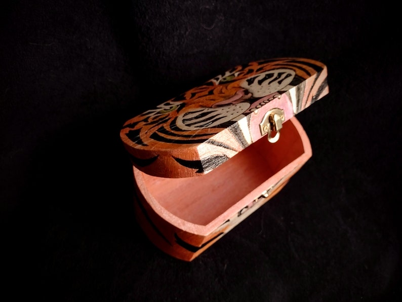 Roaring Tiger Box: Wood Burned and Painted, Unique Home Decor - Etsy