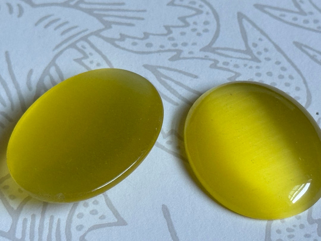 2 - Vintage Glass Cabochons Pretty Yellow Satin Optic Cabs 30/40mm - Etsy