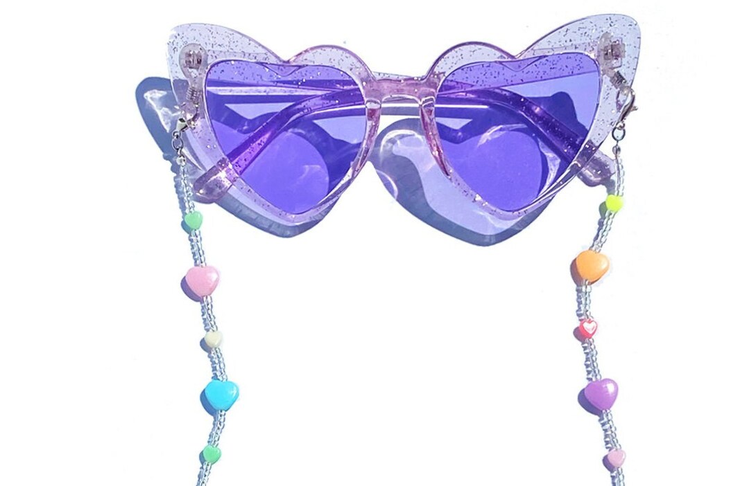 Glitter Heart Shaped Purple Sunglasses Heart Beaded Chain Sunglasses Fun Summertime Party