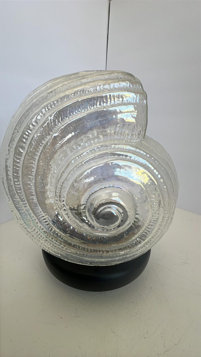 Large Vintage Nautilus Shell Glass Sculpture, 9" Hand Blown Art Glass ...