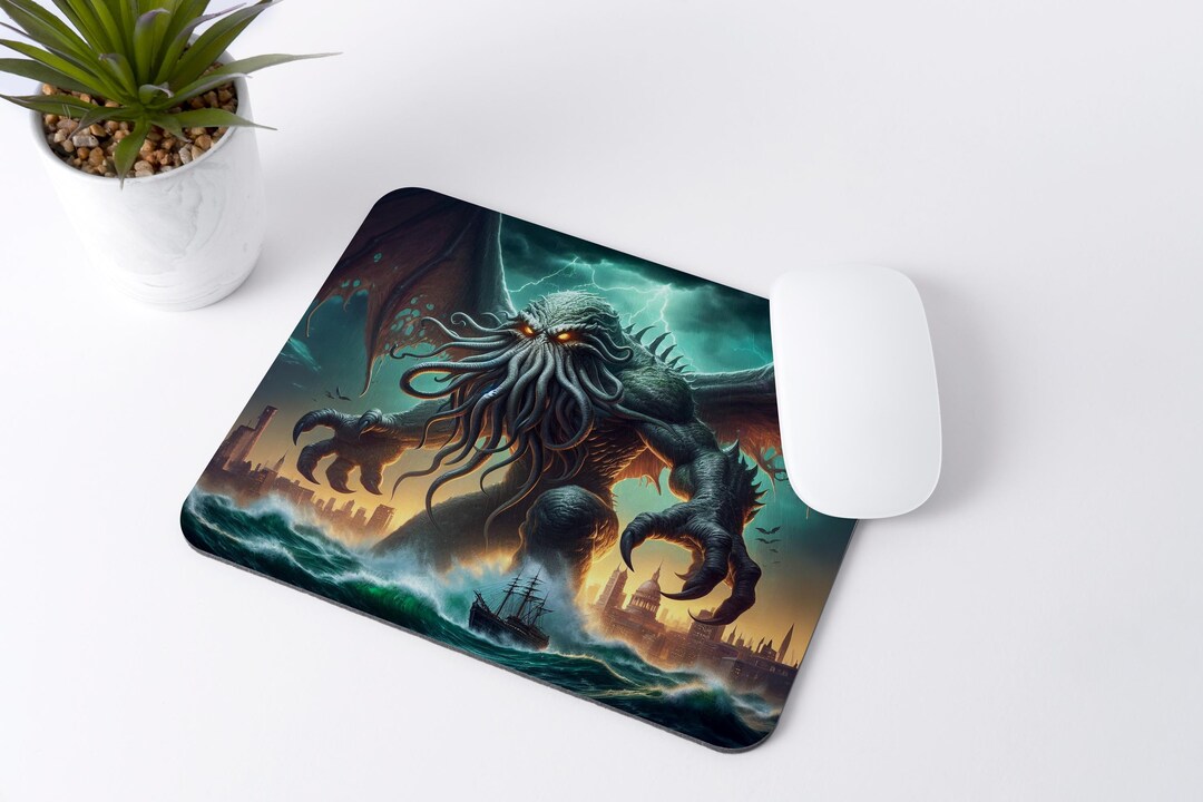 Mousepad: Cthulhu Rising, Premium Neoprene, Unique Eldritch Horror Desk ...