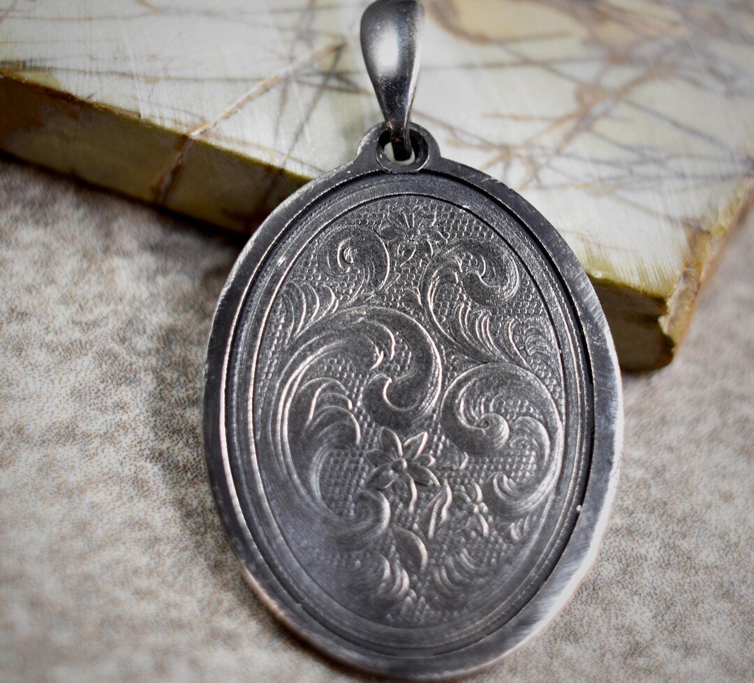 Classical Engraved Scrollwork and Flower Design Very Shallow Into ...