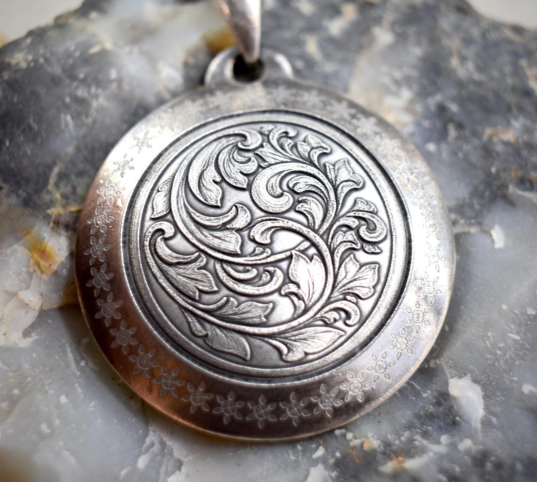 Classical Engraved Scrollwork Design Carved Into Sterling Silver ...