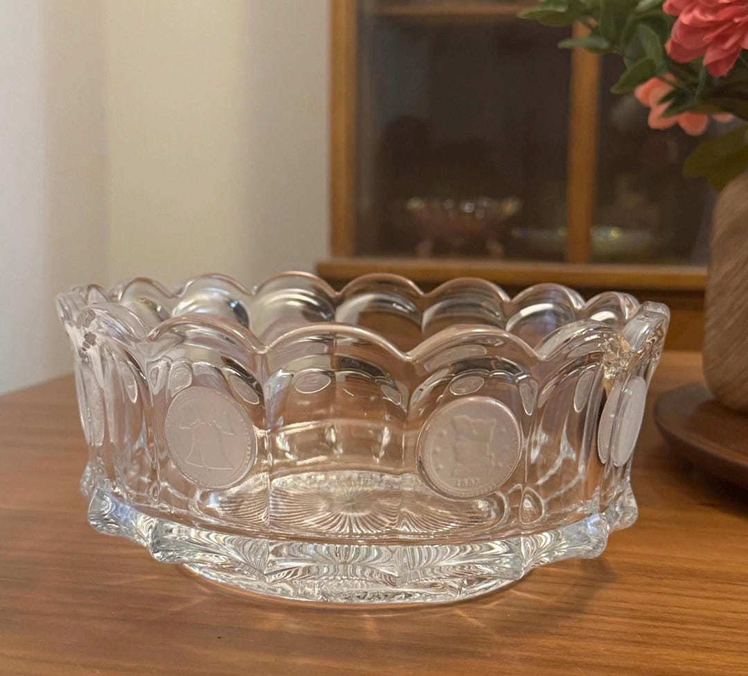 Vintage 1970’s Fostoria Clear Glass Coin Bowl With Scalloped Edges ...