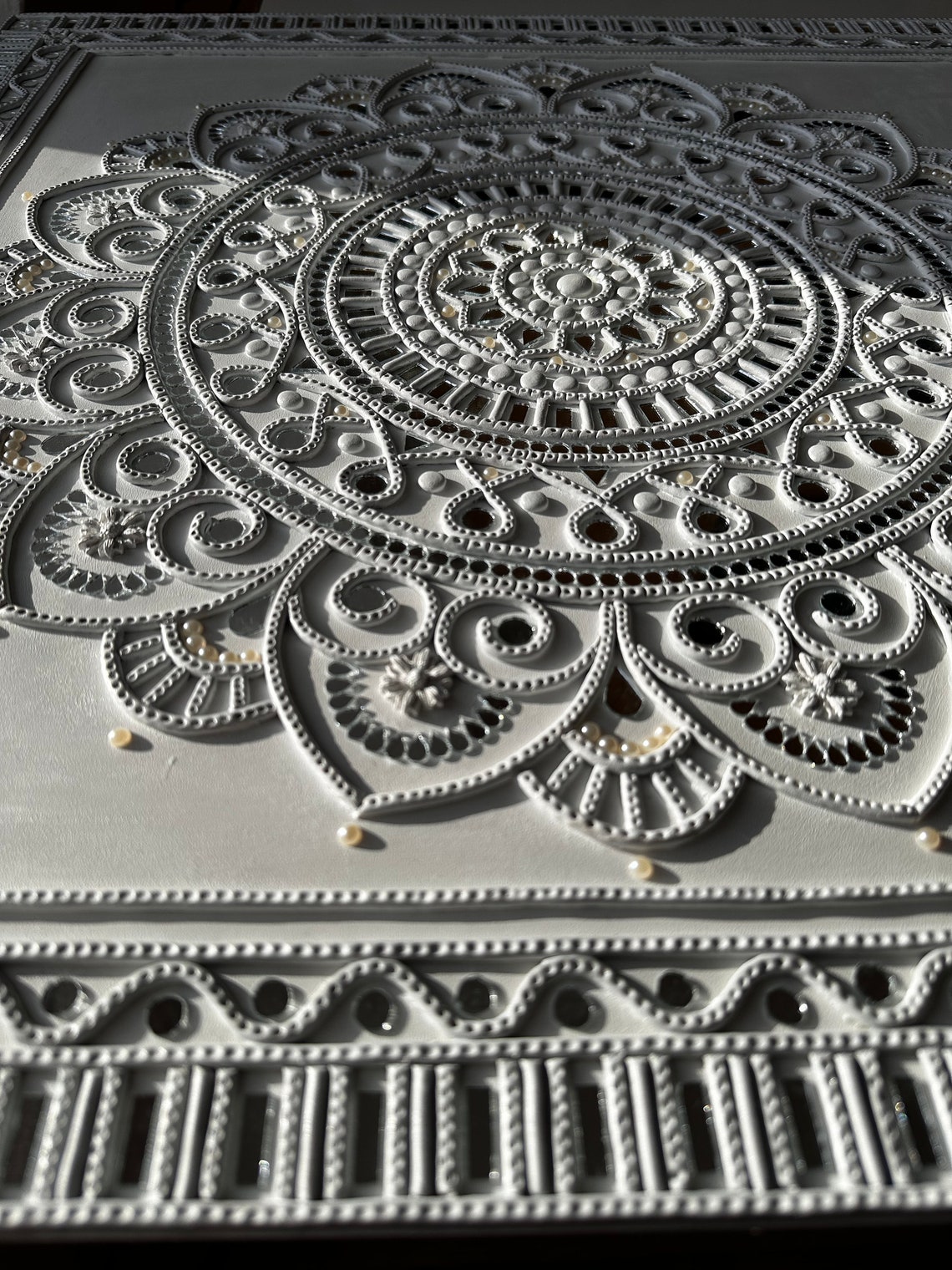 White Lippan Mandala Wall Hanging / Home Decor - Etsy