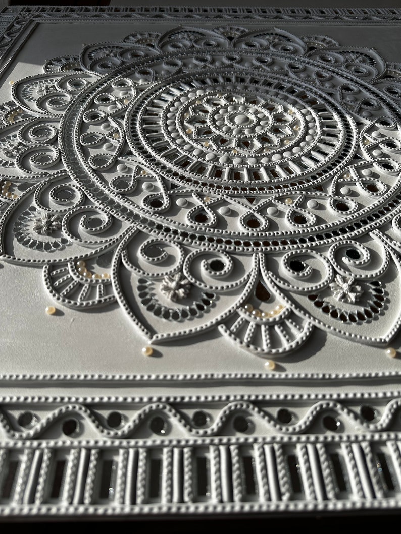 White Lippan Mandala Wall Hanging / Home Decor - Etsy