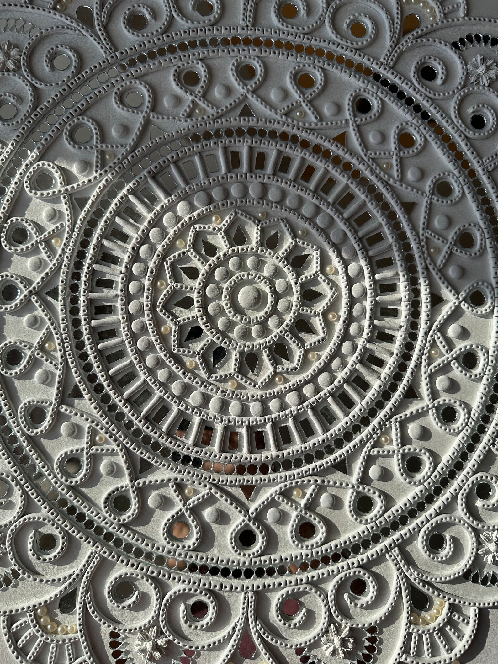 White Lippan Mandala Wall Hanging / Home Decor - Etsy