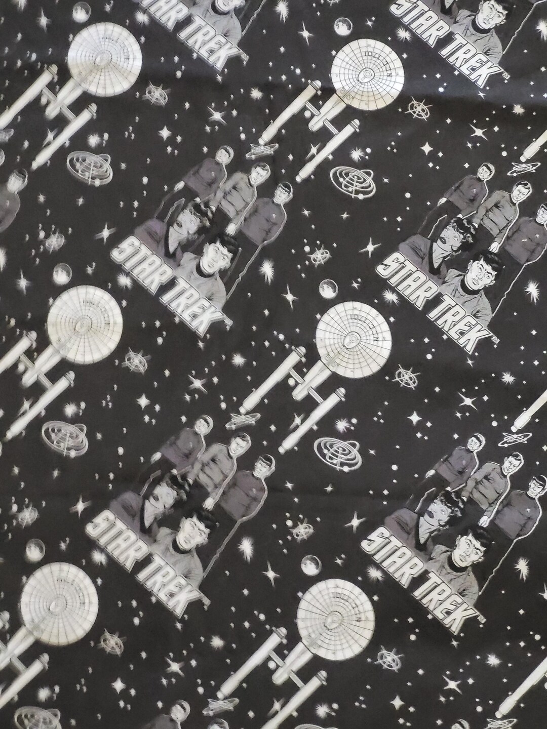 Star Trek Cotton Quilting Fabric Enterprise Original Characters Black ...