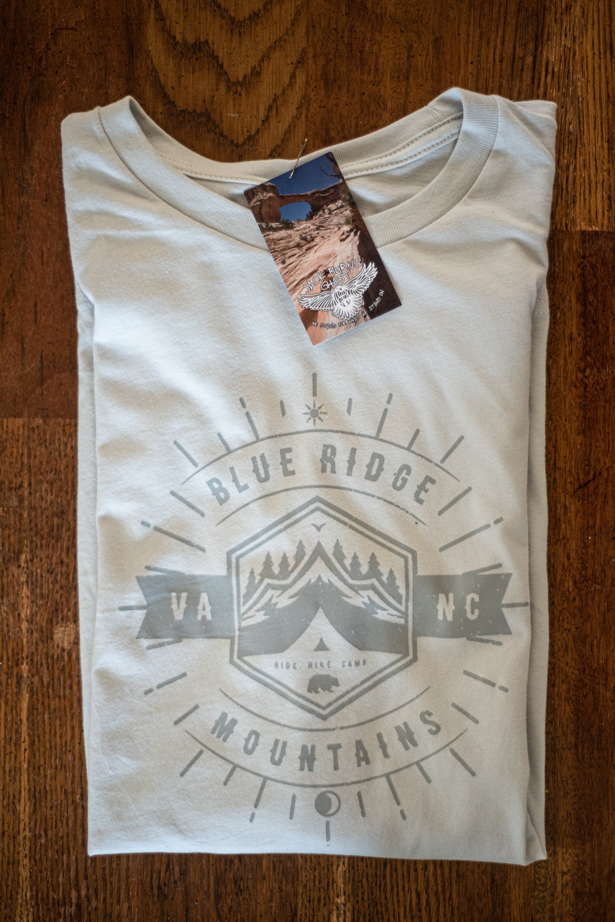 Blue Ridge Mountains T-Shirt Hand printed Virginia North | Etsy