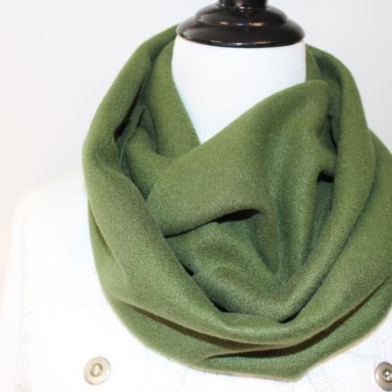 Green Infinity Scarf - Etsy