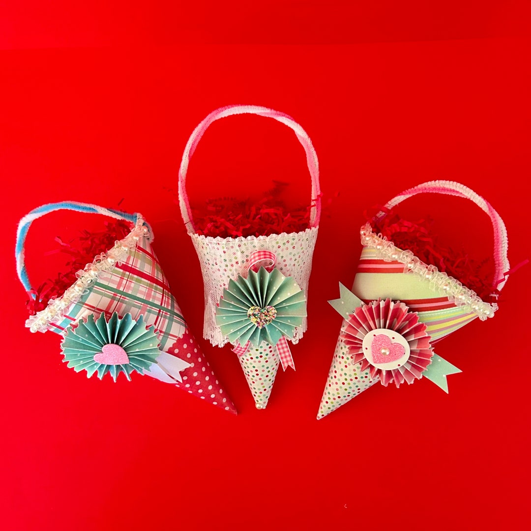 Unfilled Paper Candy Gram Container I Ready to Fill Shabby Chic Treat ...