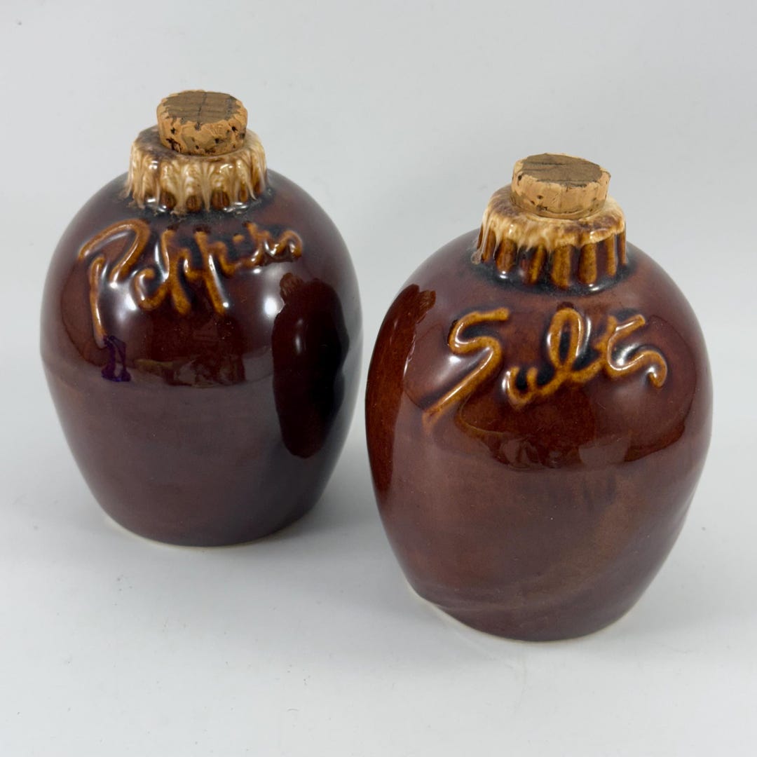 Vintage Brown Hull Pottery Stoneware Dripware Salt & Pepper Shaker Set ...