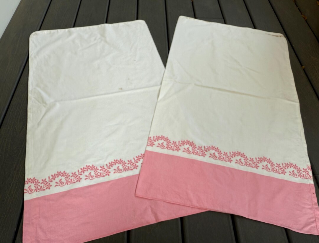 Pair of Vintage Pink and White Floral Border Print Feedsacks Feed Sacks ...