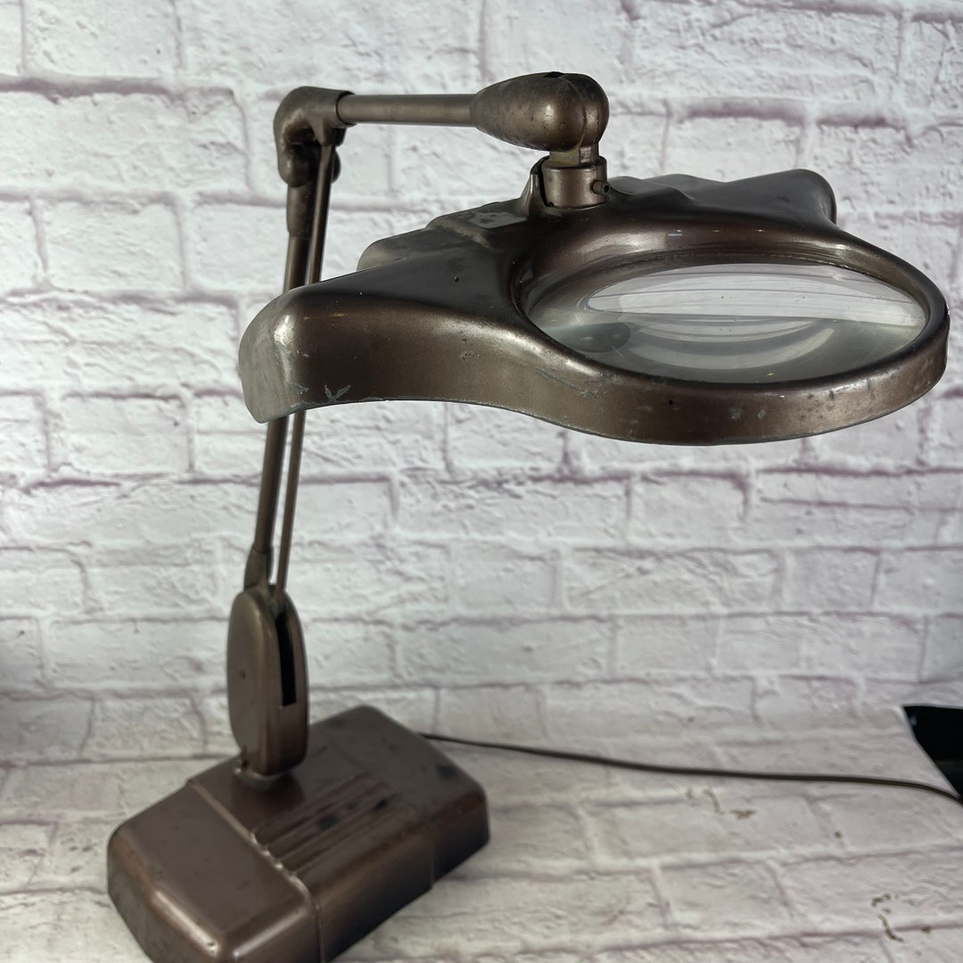 Vintage Dazor Floating M-270 Desk Lamp W/ Magnifying Glass Industrial ...