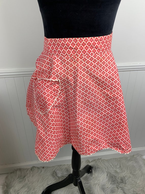 Kitchen & Dining Red Print Half Apron Linens Aprons etna.com.pe