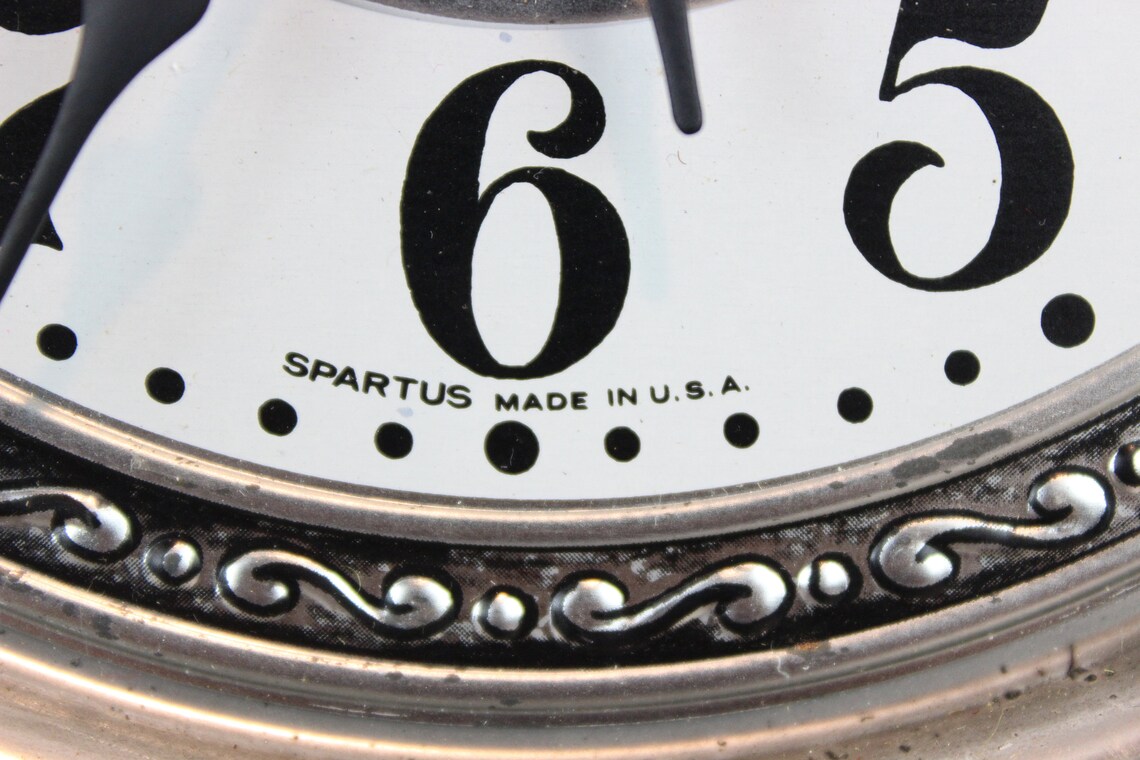 Vintage Retro Kitchen Clock by Spartus Silver Plate on Shelf - Etsy