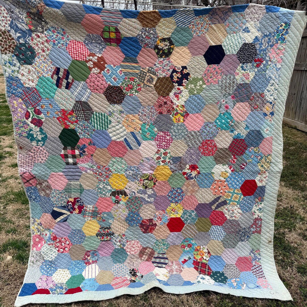 Vintage Feed and Flour Sack Fabric Quilt Hand Stitched Kentucky Made ...