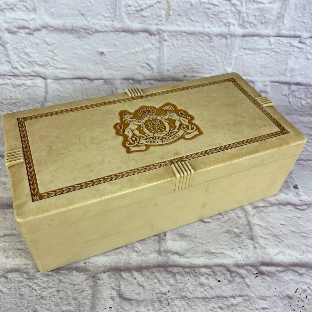 Vintage Art Deco Style Phillip Morris Cigaretter Box Celluloid Plastic ...