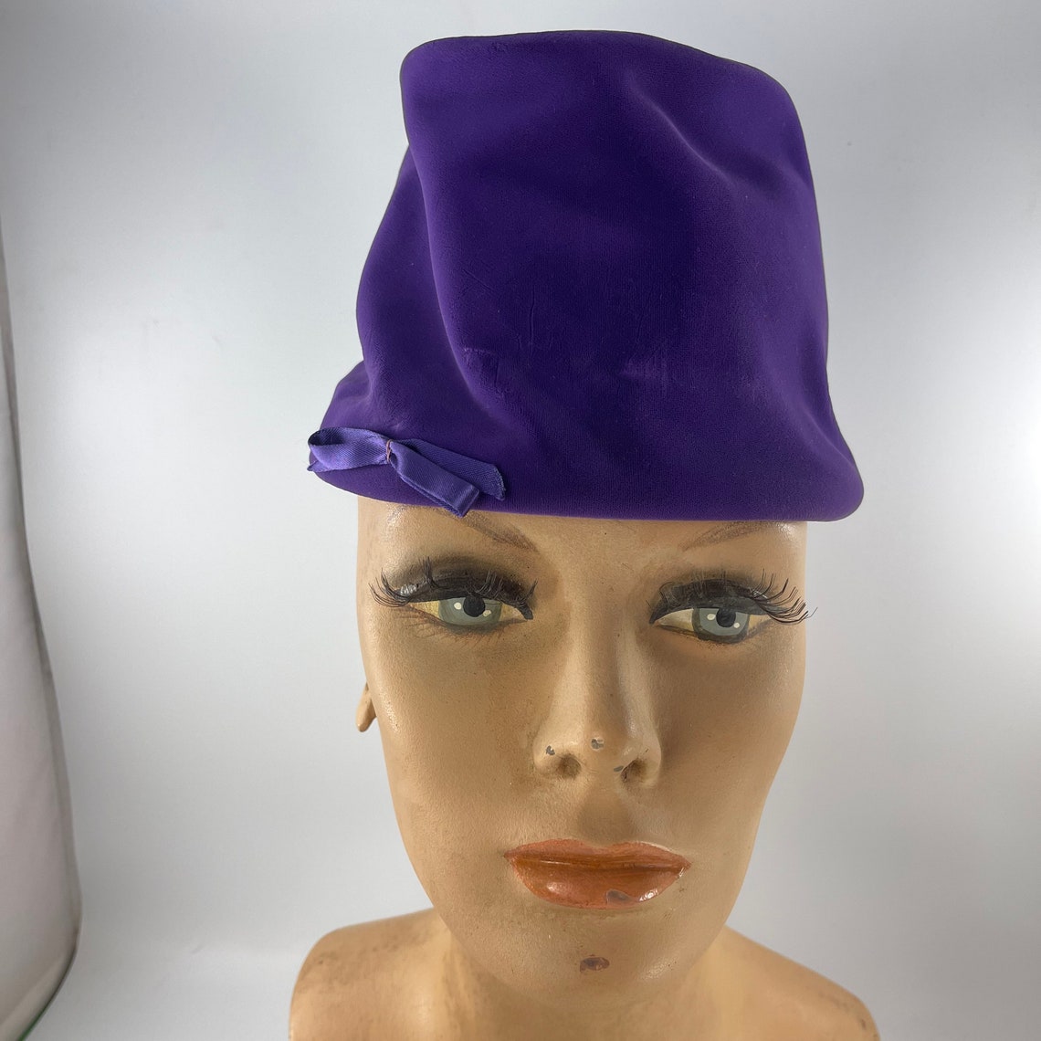 Vintage 1950s Era Ladies Purple Velvet Toque Hat With Small - Etsy