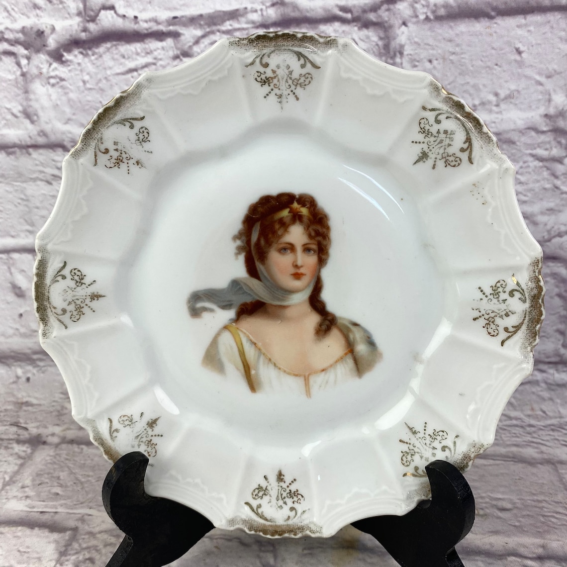Vintage Queen Louise of Prussia Portrait Plate With Gold Trim - Etsy