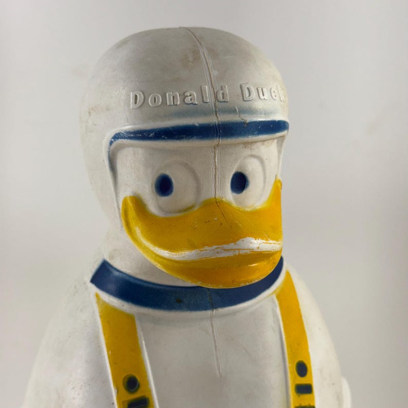 Vintage 1960's Era Puppets Wheat Puffs Cereal Donald Duck Disney Bank ...
