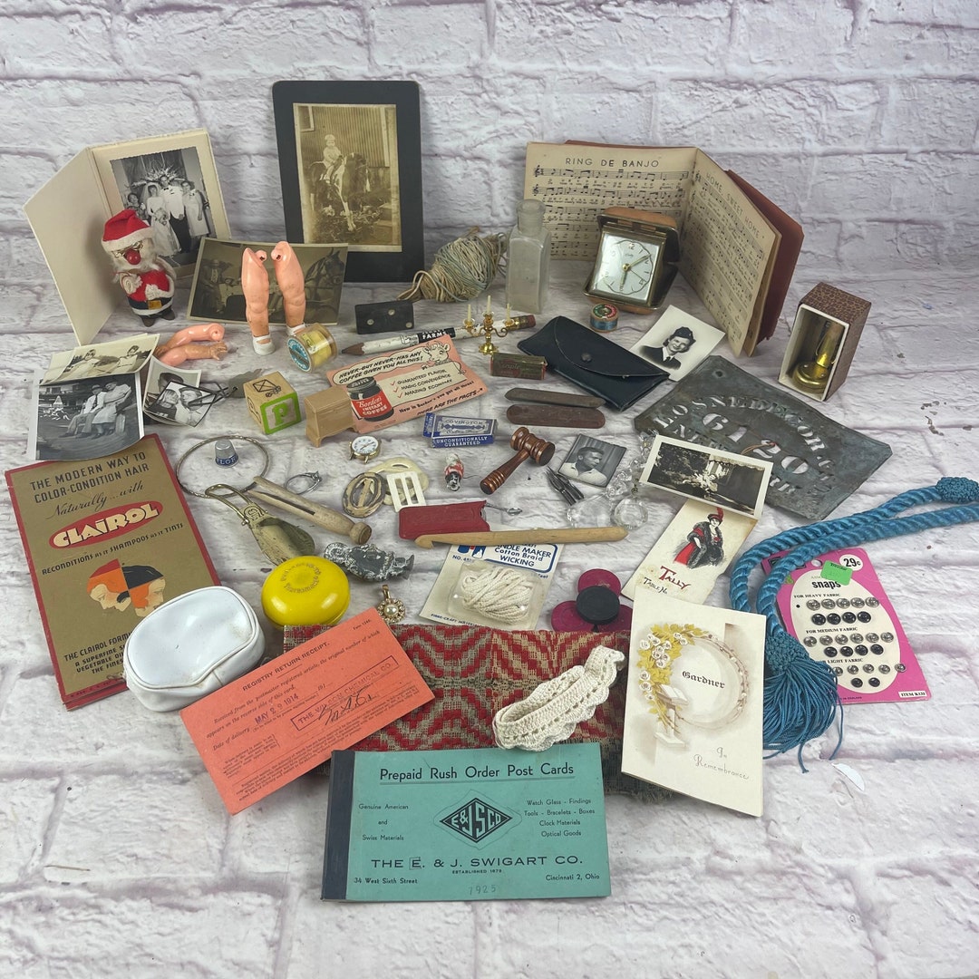 Lot of Assorted Vintage Items JUNK DRAWER Junk Lot, Crafting and ...