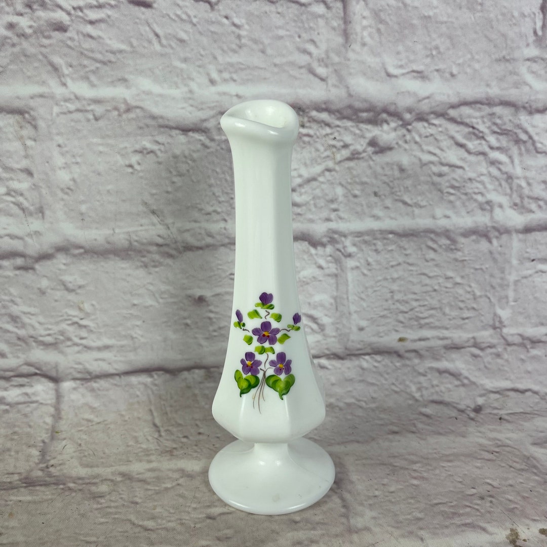 Vintage White Fenton Glass Bud Vase Hand Painted Violets in the Snow ...