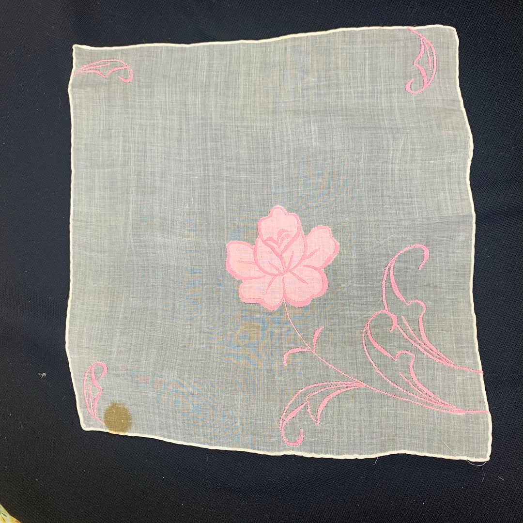 Vintage Ladies’ Sheer White Hankie/handkerchief With Appliqué Madeira ...