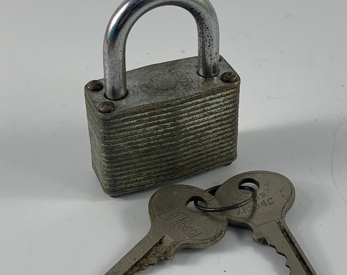 Vintage Ilco Lock With 2 Keys - Etsy