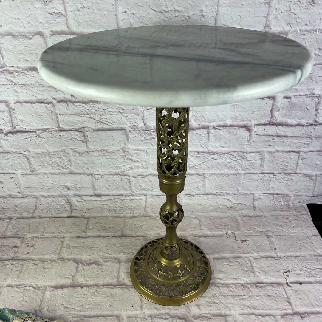 Vintage Gray & White Marble Top Round End Table, Occasional Table With ...
