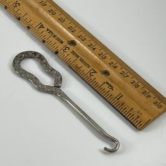 Antique/Vintage Old Metal Shoe or Glove Buttoner - Gem