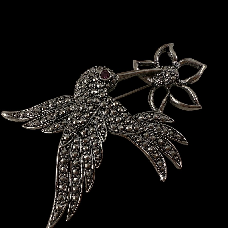 Avon Hummingbird Brooch - Etsy