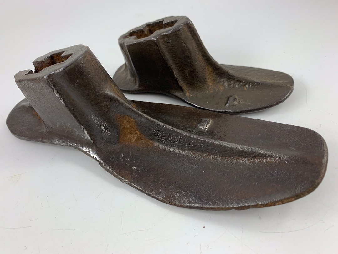Pair of Antique/vintage Cast Iron Shoe Lasts or Cobbler Molds (1 Small ...