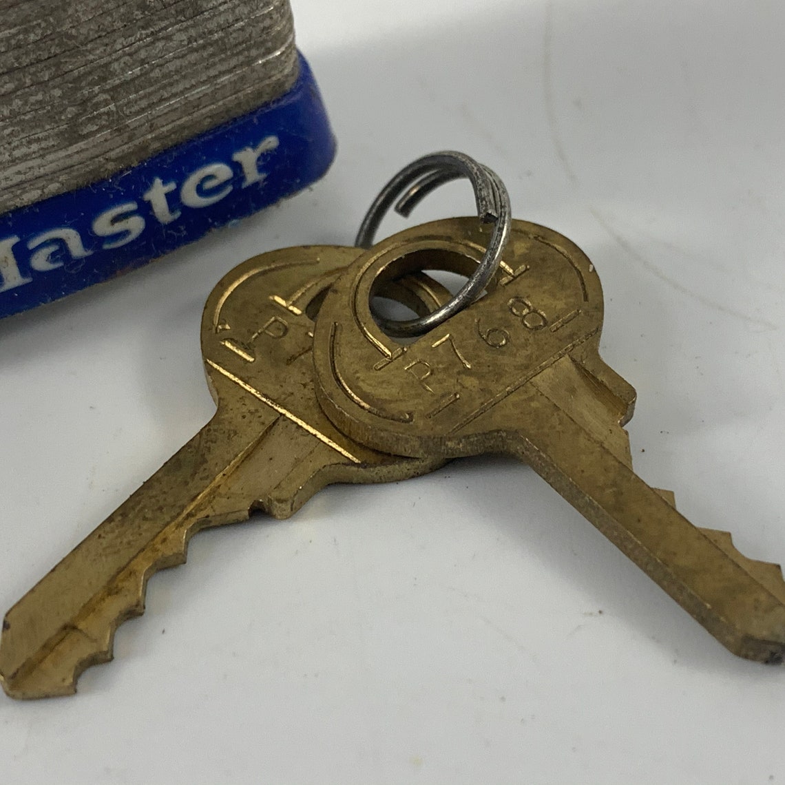 Vintage No. 7 Master Lock With 2 Keys - Etsy