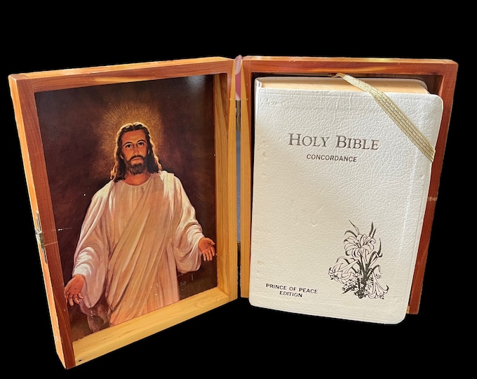 Vintage 1971 White Funeral Sympathy Holy Bible in Solid Wood Holy Bible ...