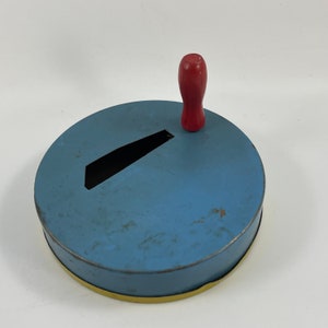 Vintage 1959 US Metal Toy Mfg Tin Clown Party Noisemaker Spinning ...