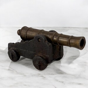 Vintage Penn Craft USA Small Cast Iron Cannon With Brass Barrel Civil ...