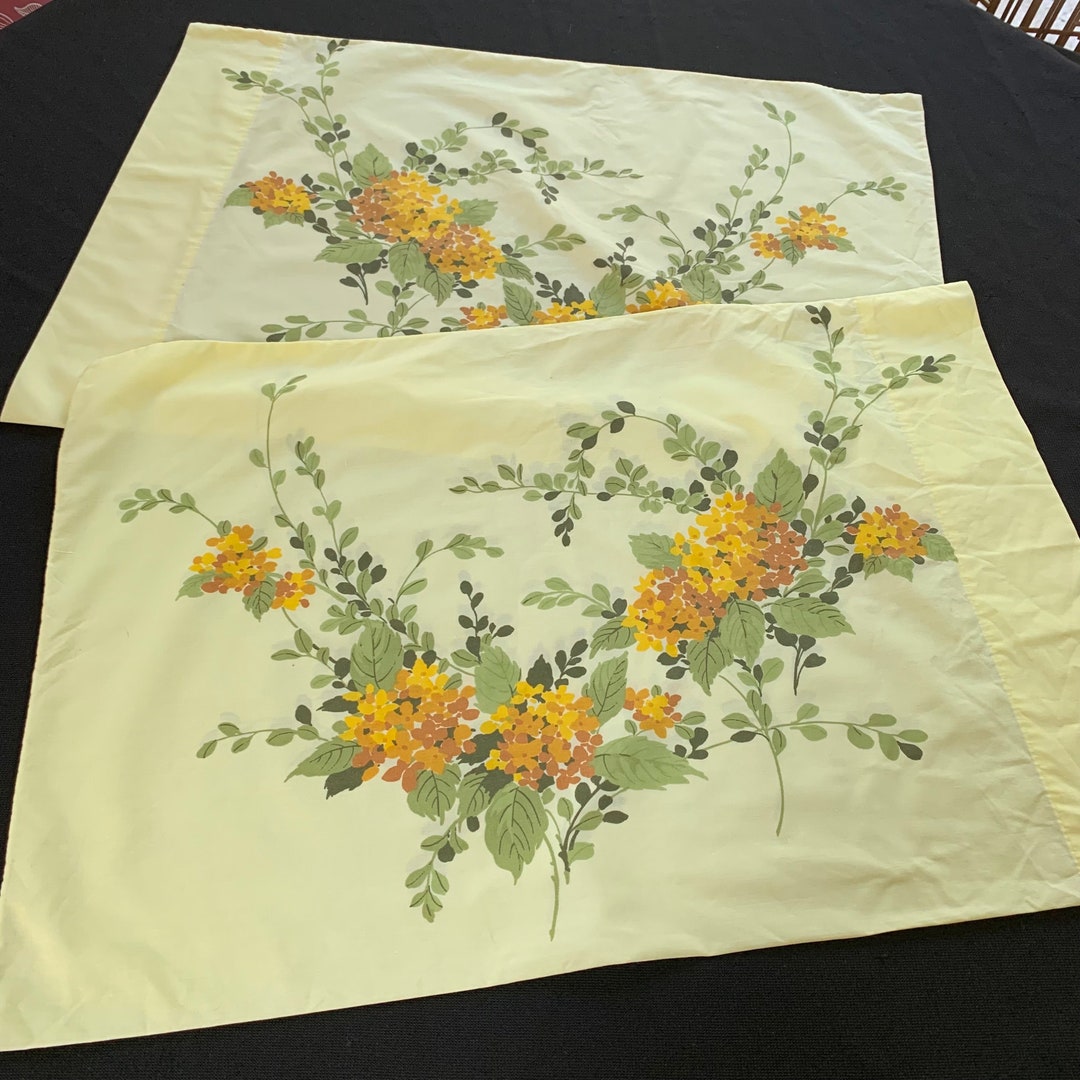 Pair of Vintage Yellow Floral Print Wondercale Springmaid Pillowcases ...