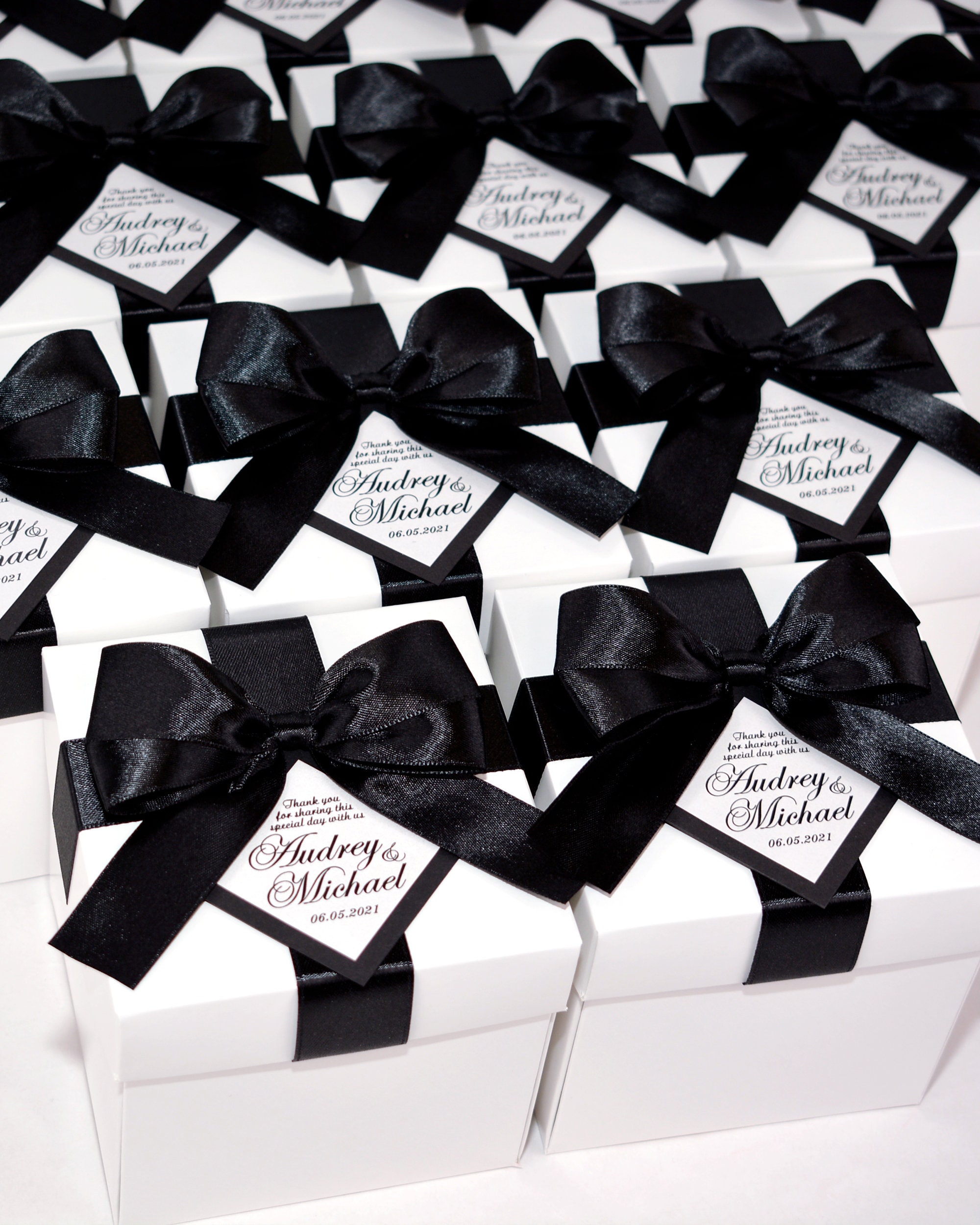Personalized Wedding Favor Boxes With Satin Ribbon Bow and Custom Names ...
