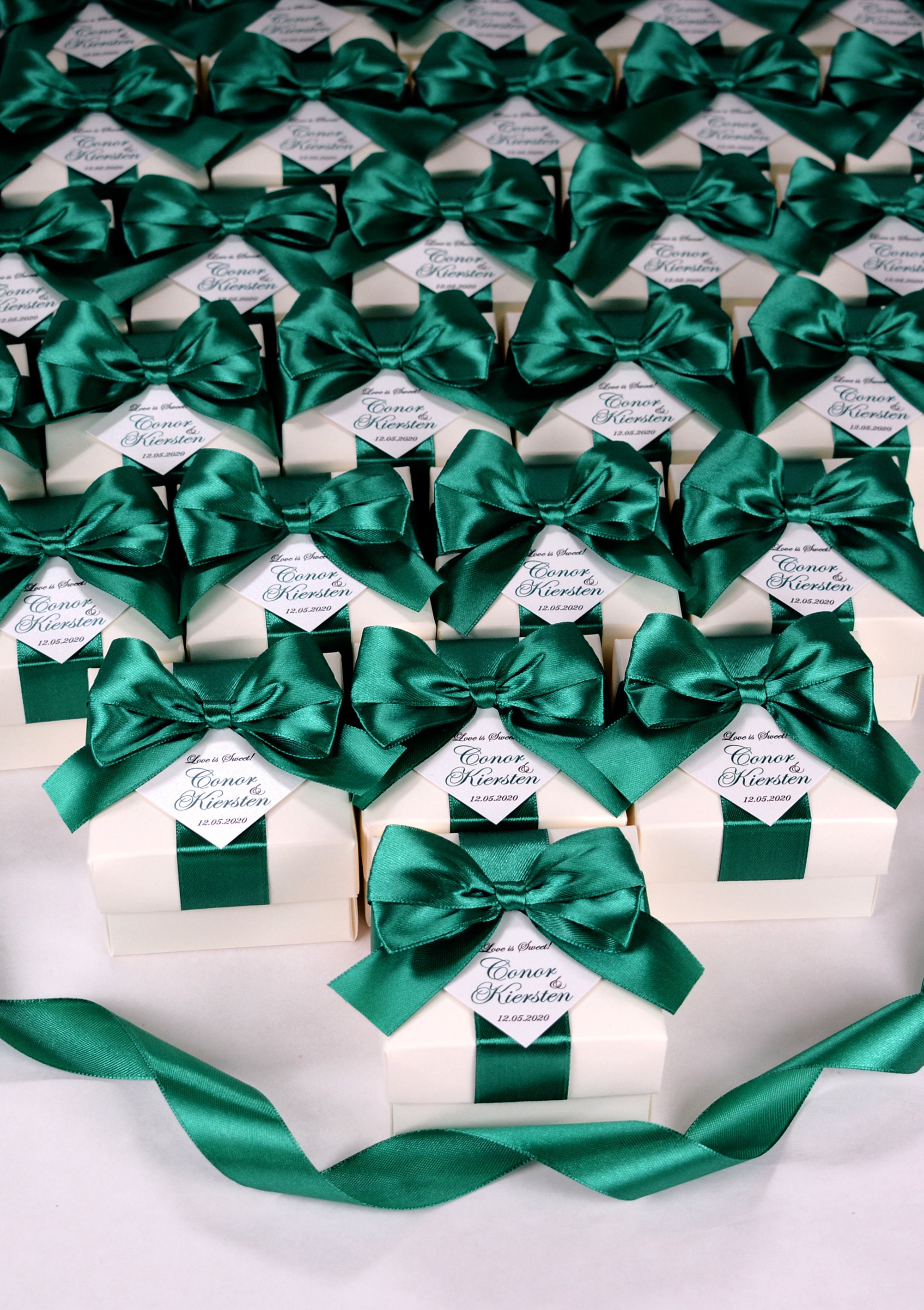 Personalized Wedding Favor Boxes With Emerald Green Satin Ribbon Bow ...