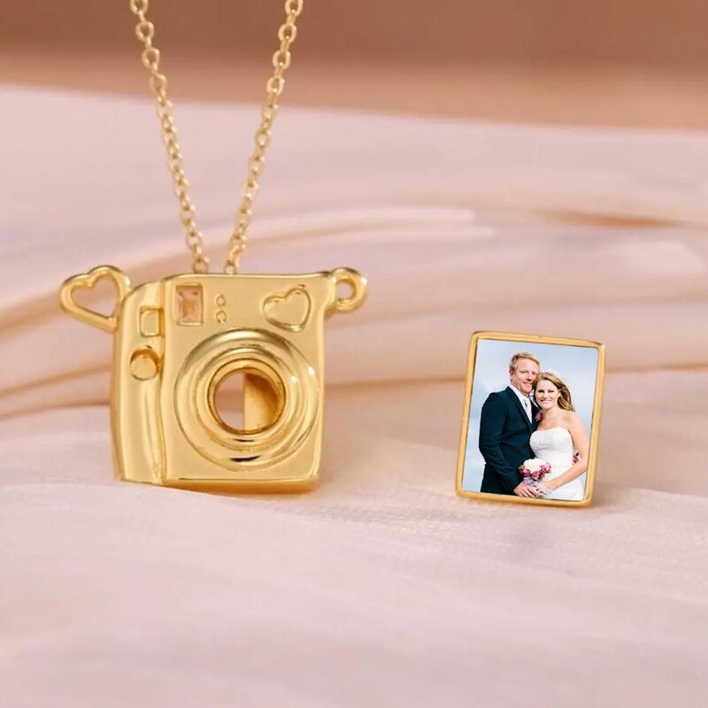 Camera Necklace - Etsy