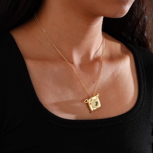 Custom Camera Necklace With Photo Picture Inside, Gift for Her Mom ...