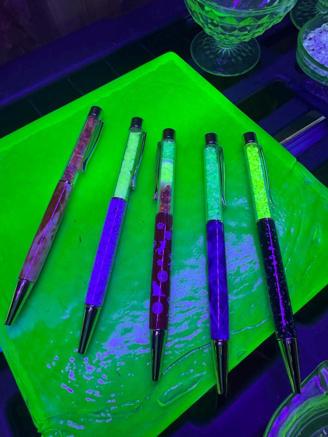 Sale on Custom Made Glow Glass Pens Made With Uranium and Cadmium. - Etsy