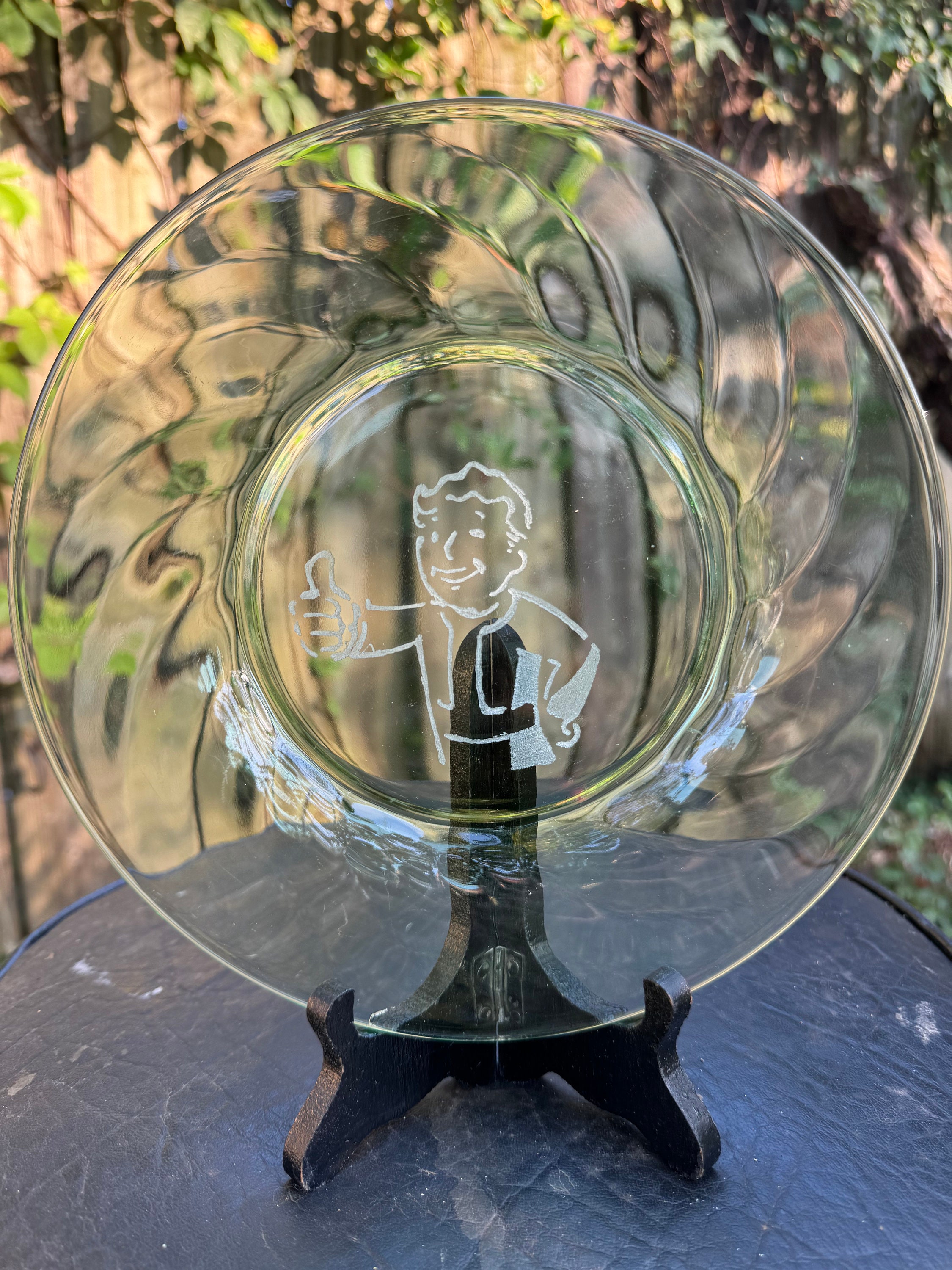 Vault Boy Fallout Custom Etched Uranium Glass Plate. - Etsy